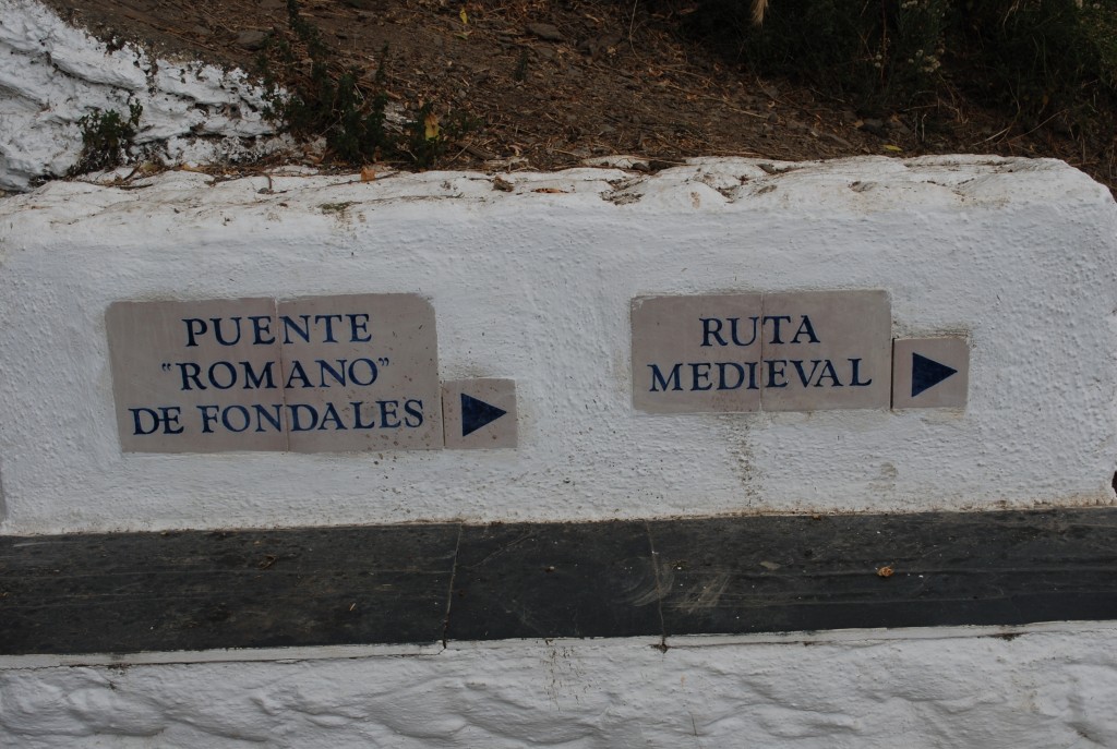 Taha de Pitres walks - Cortijos Rey Fini